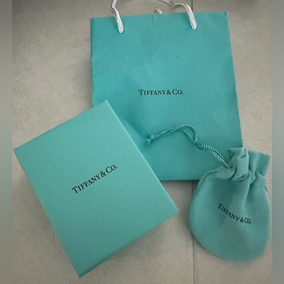 Tiffany & Co. | Jewelry | Authentic Tiffany Co Jewelry Box Pouch Mini ...